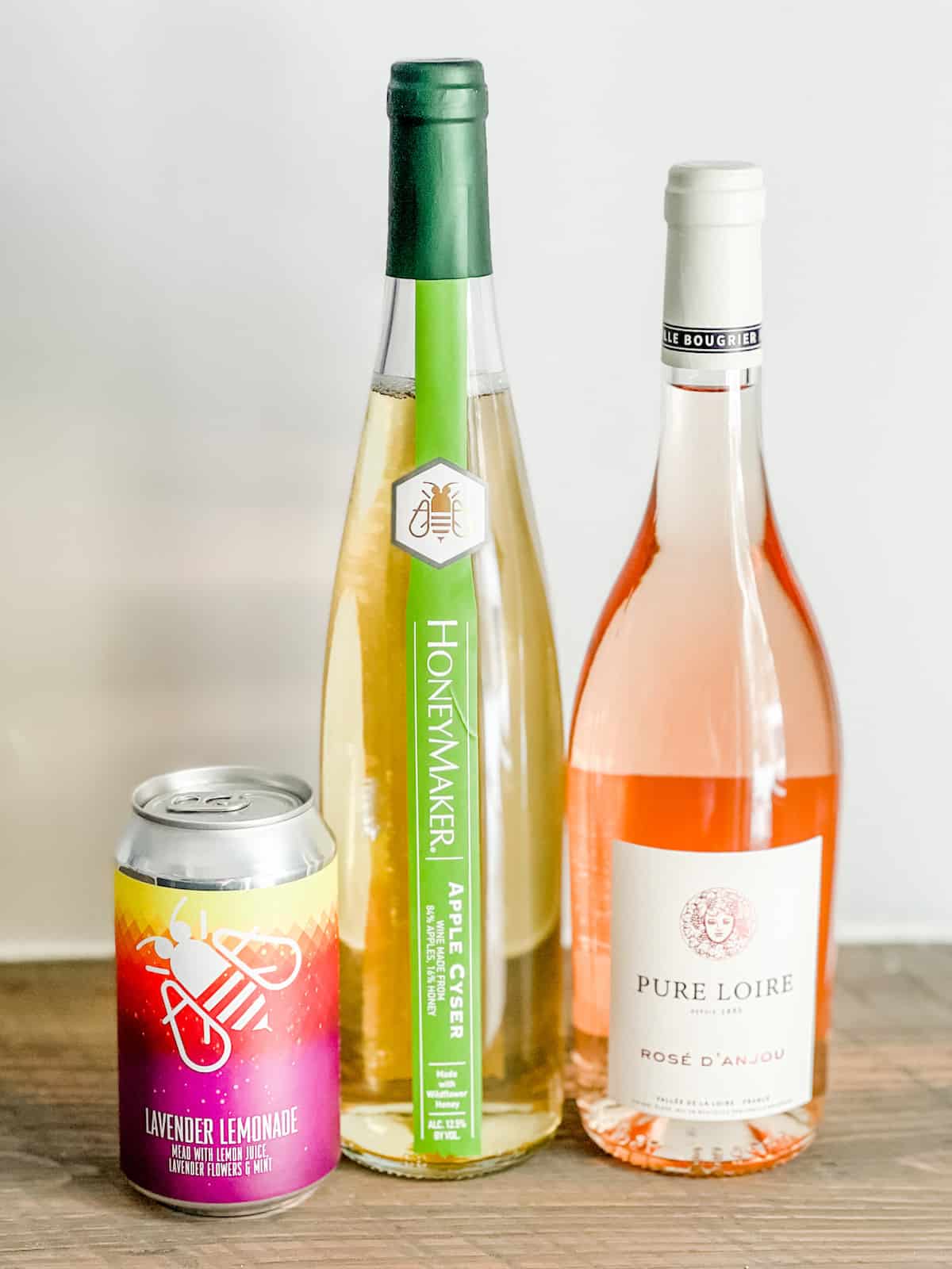 Mead vs Wine: What is the Difference? (Wine Expert Explains)