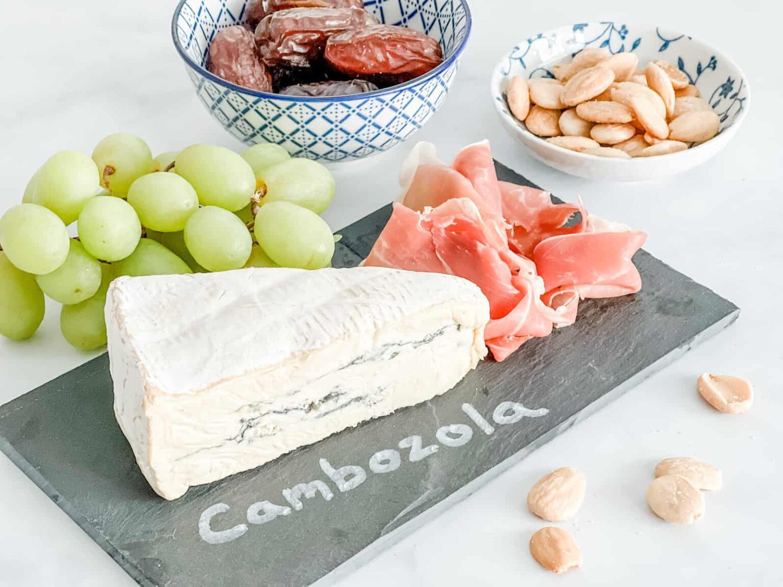 The Perfect Wine Pairings with Cambozola Cheese