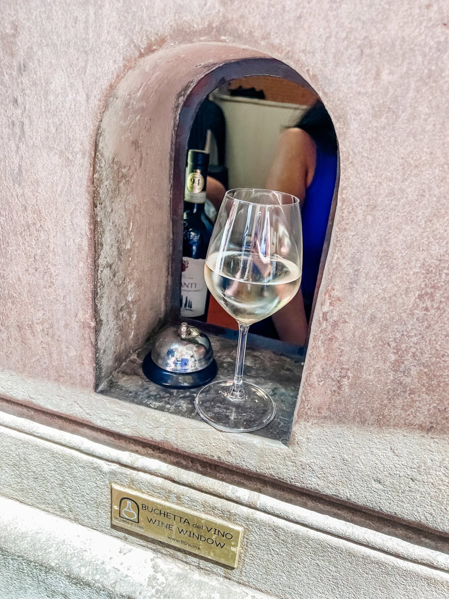 All the Florence Wine Windows Pouring in 2026 (with Map)